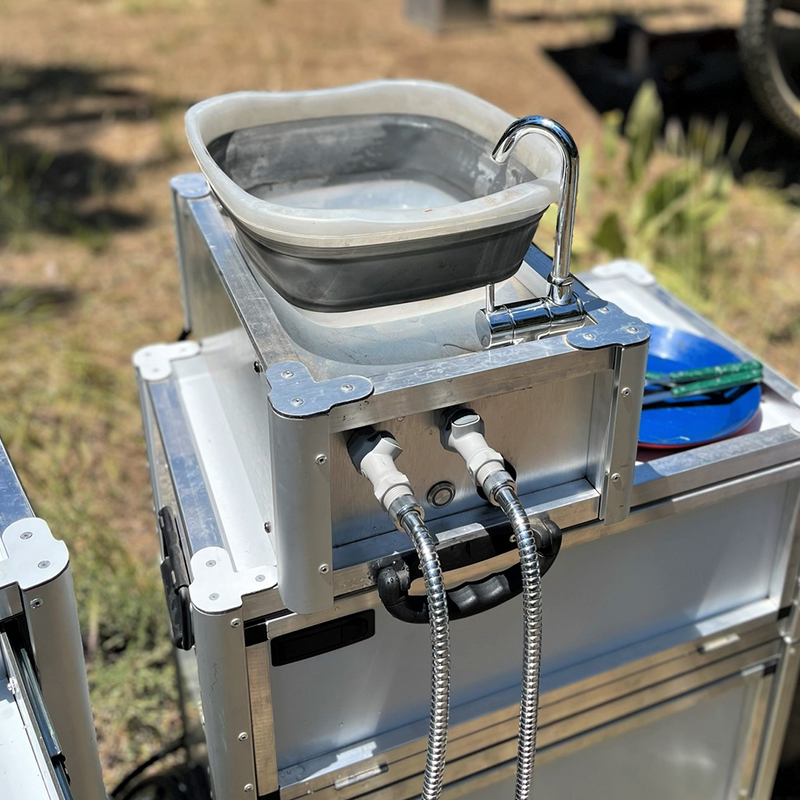 Portable Camping Sink with Pump & Water Filter - Trail Kitchens