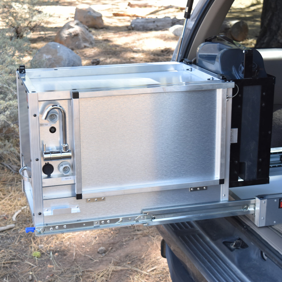 Slide Kitchen - Trail Kitchens